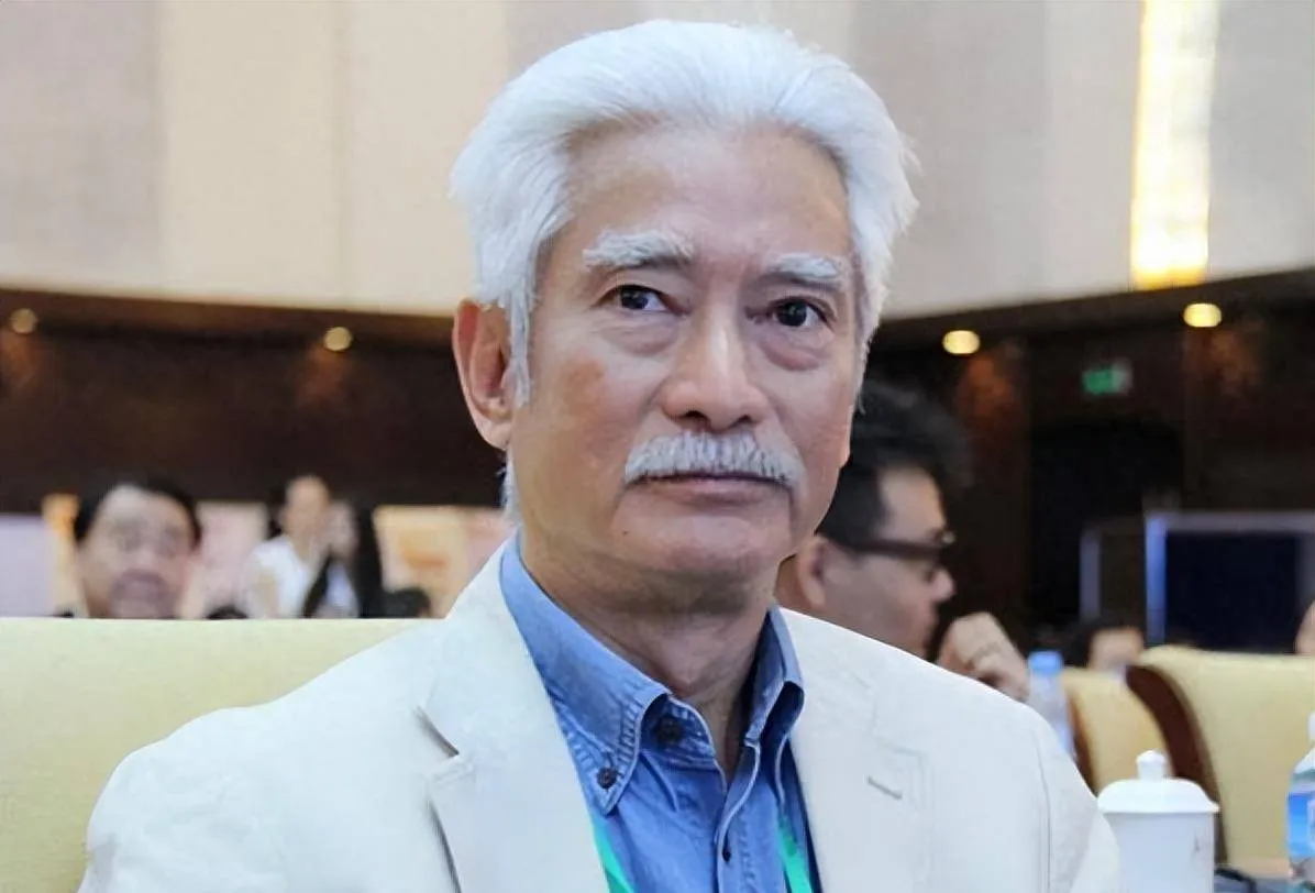 高雄Eddy Ko生日生辰八字命盤分析 - 探索命運之旅